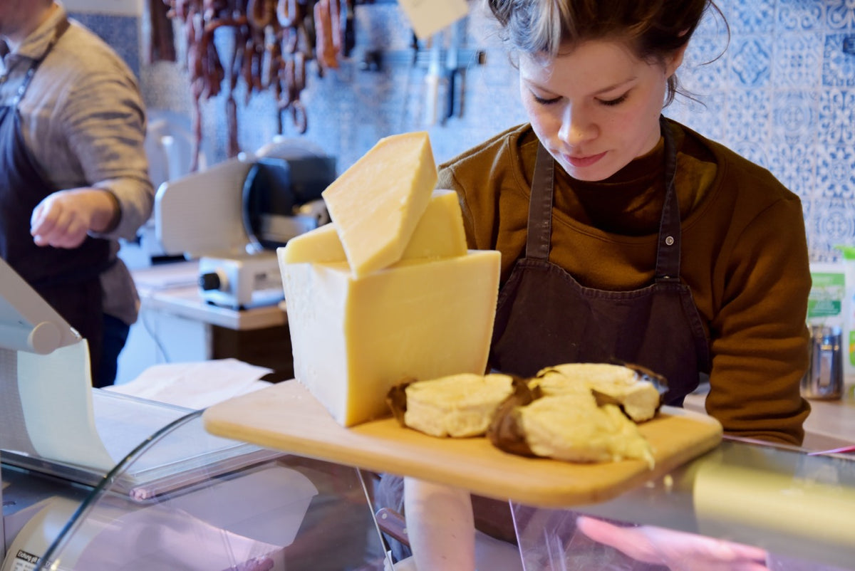 Vacancy counter staff | Deli – Vom Einfachen das Gute